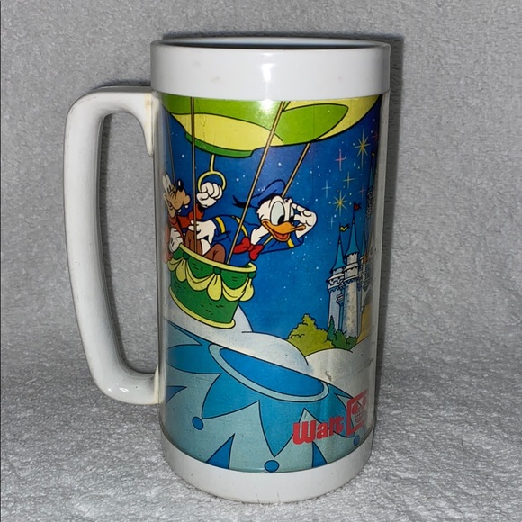 thermo serv | Kitchen | Vintage 97s Walt Disney Disneyland Souvenir ...